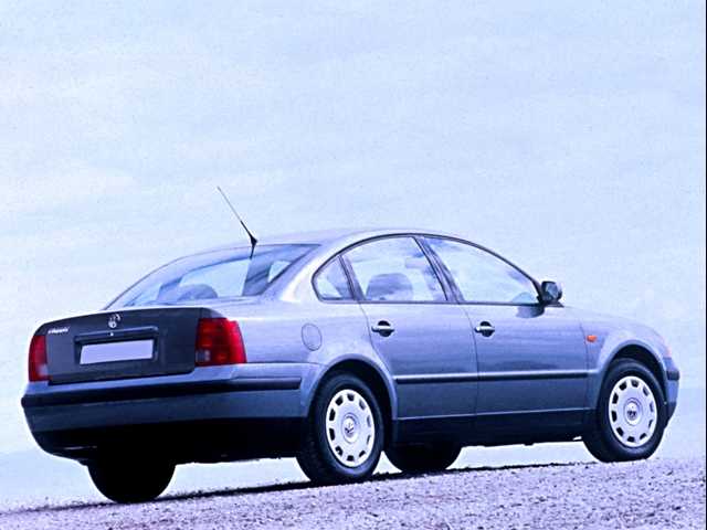 VOLKSWAGEN Passat 5ª serie - Foto e Immagini Esclusive - Archivio ...
