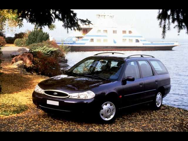 FORD Mondeo '96 - Foto e Immagini Esclusive - Archivio | Quattroruote.it