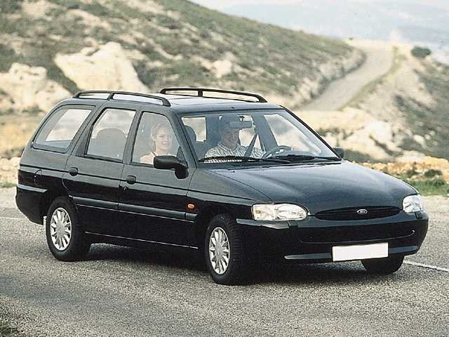 FORD Escort 1.6 SW Ghia - Foto e Immagini Esclusive - Archivio ...