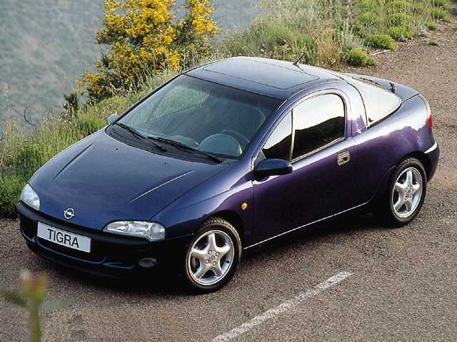 OPEL Tigra - Foto e Immagini Esclusive - Archivio | Quattroruote.it
