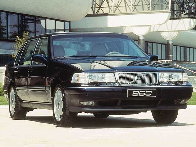 VOLVO Serie 900 - Foto e Immagini Esclusive - Archivio | Quattroruote.it