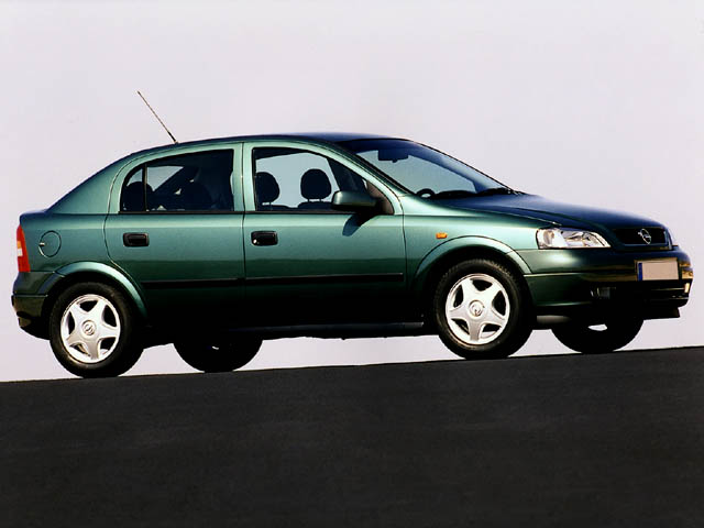 OPEL Astra 2ª serie - Foto e Immagini Esclusive - Archivio ...
