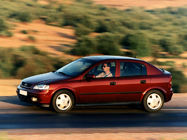 OPEL Astra 2ª serie - Foto e Immagini Esclusive - Archivio ...