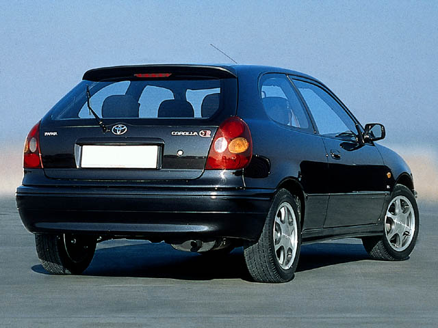 TOYOTA Corolla 1.6i 16V 3p. G6R - Foto e Immagini Esclusive - Archivio ...