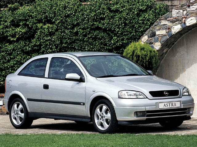 OPEL Astra 2ª serie - Foto e Immagini Esclusive - Archivio ...