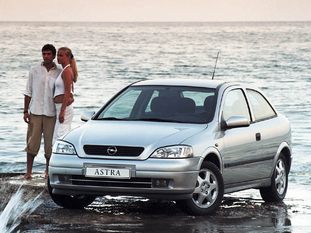 OPEL Astra 2ª serie - Foto e Immagini Esclusive - Archivio ...