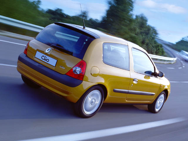 RENAULT Clio 2ª serie - Foto e Immagini Esclusive - Archivio ...