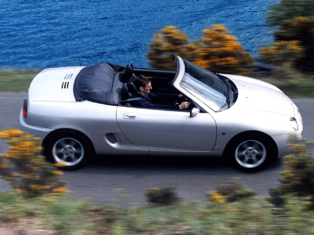 MG MGF - Foto e Immagini Esclusive - Archivio | Quattroruote.it