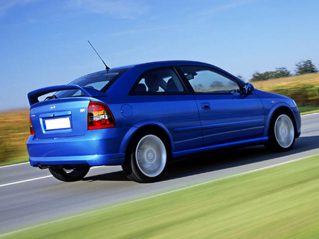 OPEL Astra 2ª serie - Foto e Immagini Esclusive - Archivio ...