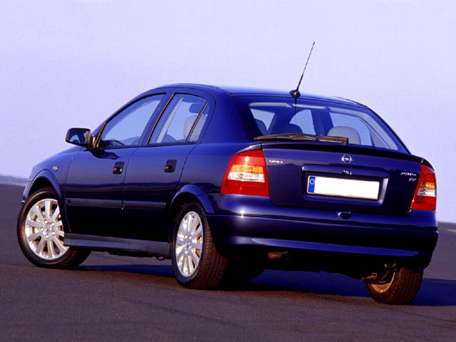 OPEL Astra 2ª serie - Foto e Immagini Esclusive - Archivio ...