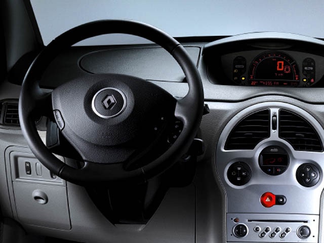 RENAULT Modus 1ª serie - Foto e Immagini Esclusive - Archivio ...