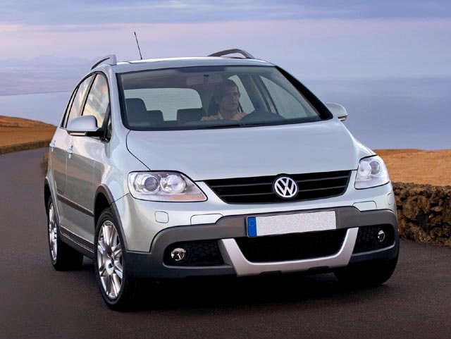VOLKSWAGEN Golf Plus Cross 2.0 16V TDI DPF - Foto e Immagini Esclusive ...