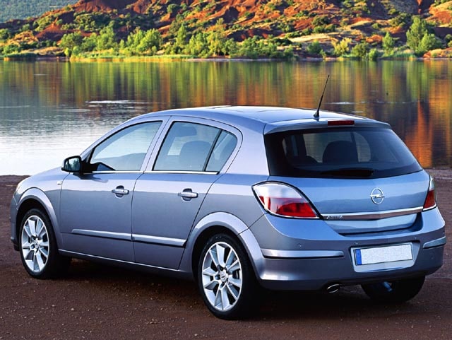 OPEL Astra 3ª serie - Foto e Immagini Esclusive - Archivio ...