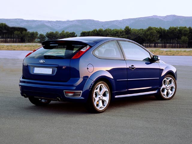 FORD Focus 2/Focus C-Max - Foto e Immagini Esclusive - Archivio ...