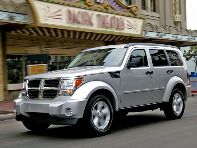 DODGE Nitro - Foto e Immagini Esclusive - Archivio | Quattroruote.it