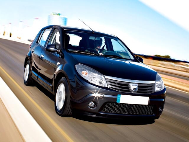 DACIA Sandero 1ª serie - Foto e Immagini Esclusive - Archivio ...