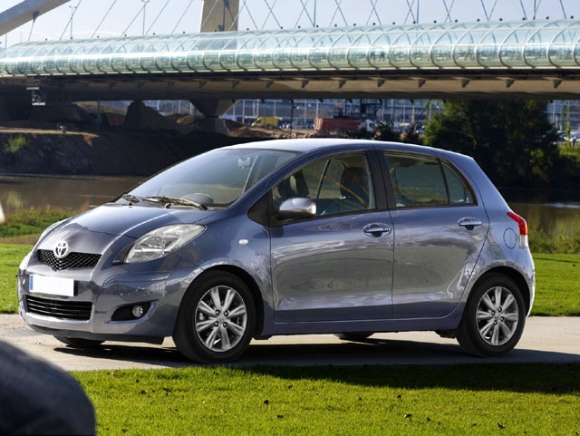 TOYOTA Yaris 2ª serie - Foto e Immagini Esclusive - Archivio ...