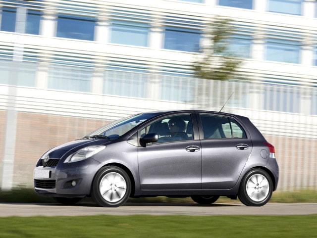 TOYOTA Yaris 2ª serie - Foto e Immagini Esclusive - Archivio ...