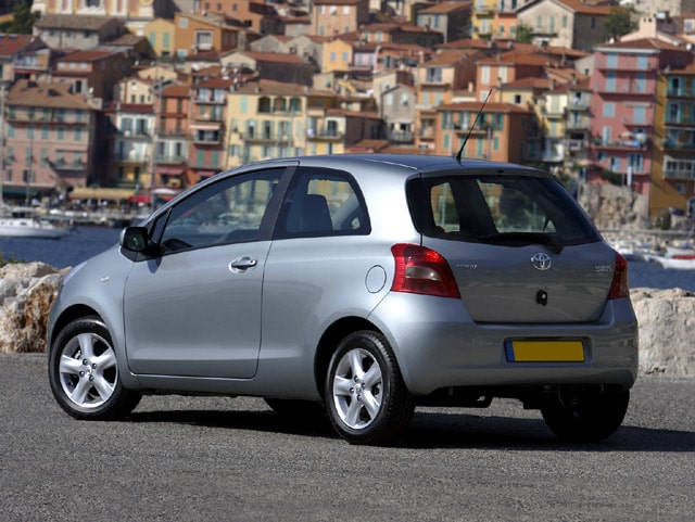 TOYOTA Yaris 2ª serie - Foto e Immagini Esclusive - Archivio ...