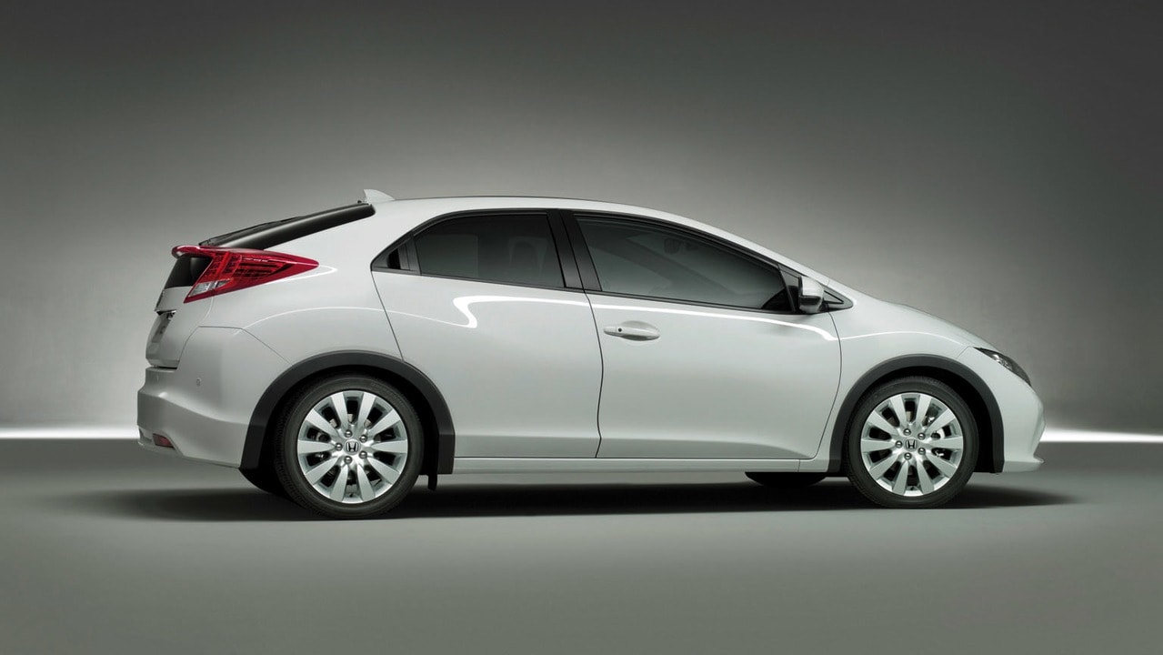 HONDA Civic 1.6 i-DTEC Lifestyle HDD Sat Navi - Foto e Immagini ...
