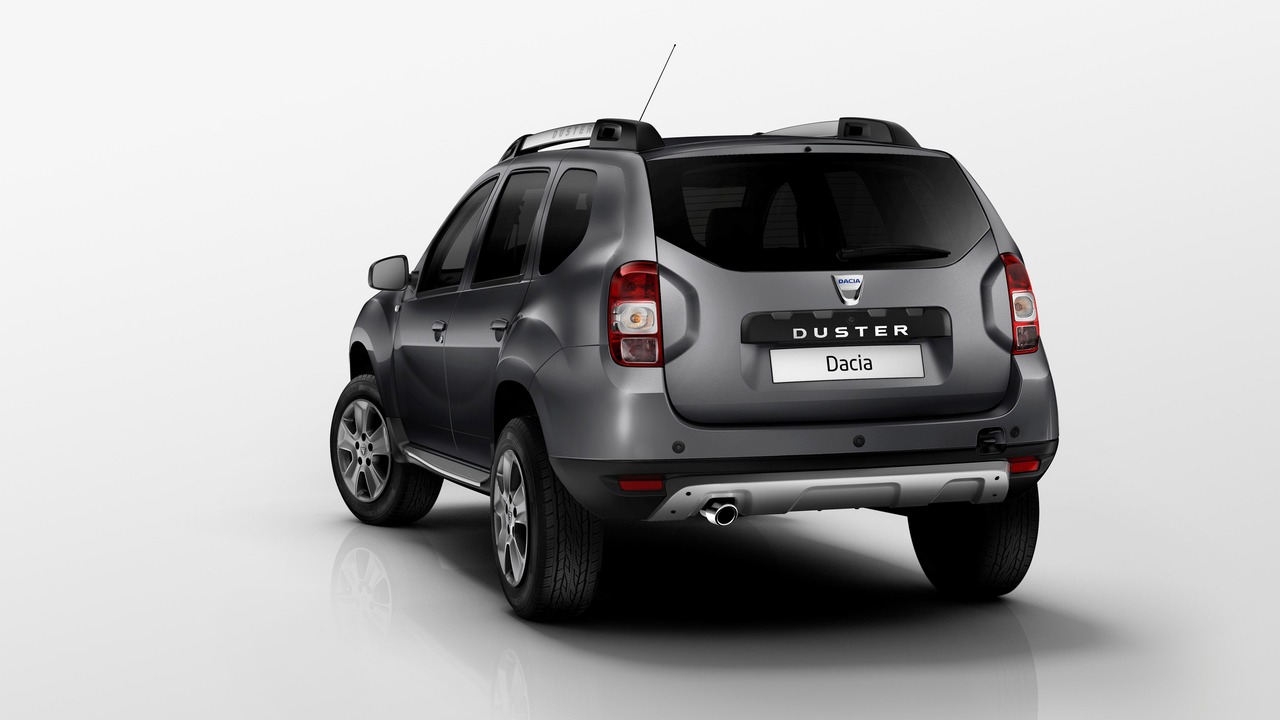 DACIA Duster 1.6 115 CV S&S 4x2 Ambiance - Foto e Immagini Esclusive ...