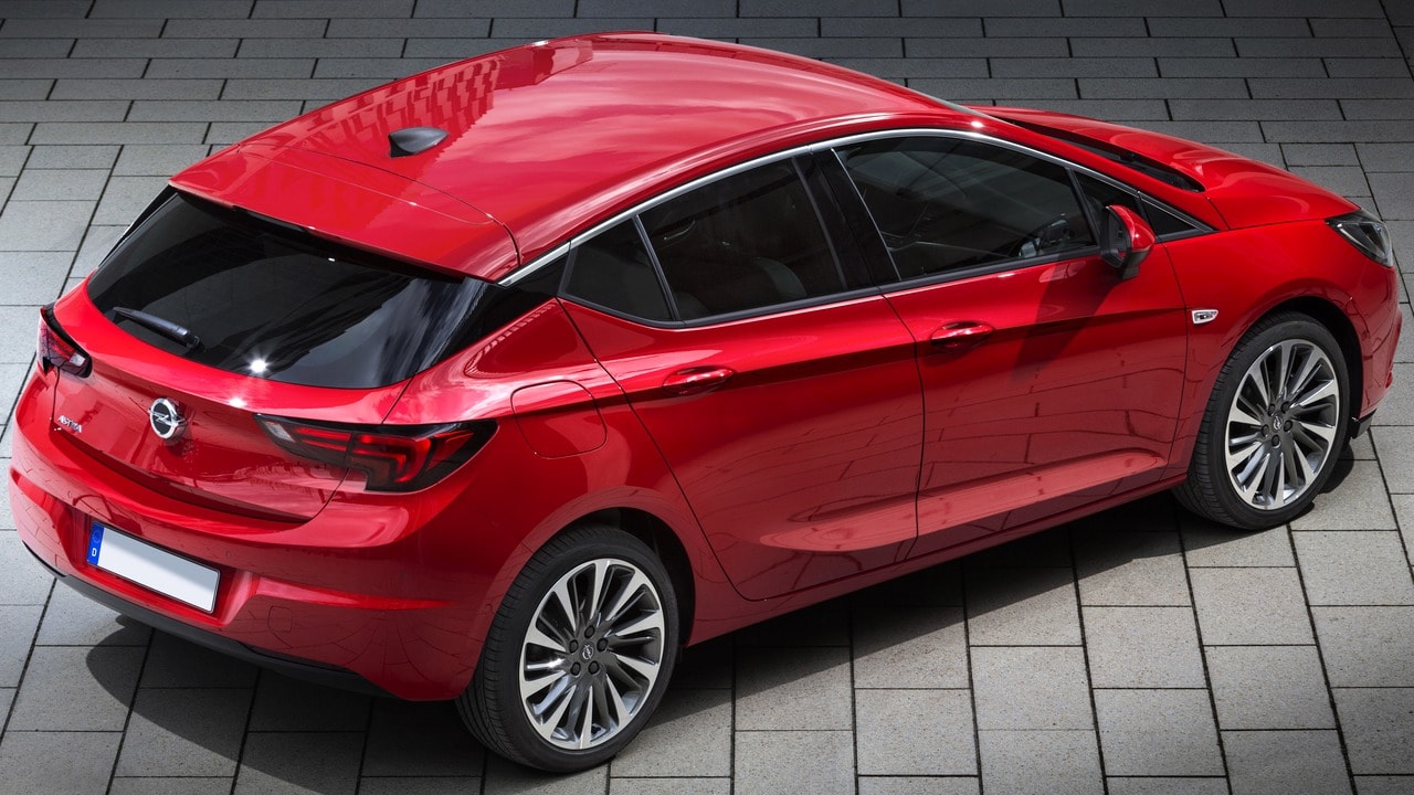 OPEL Astra 1.6 CDTi 136 CV aut. 5p. Dynamic - Foto e Immagini Esclusive ...