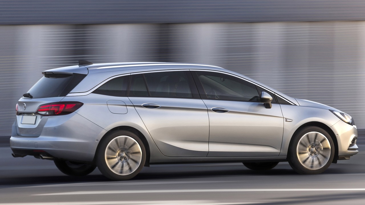 OPEL Astra 1.6 CDTi 136 CV aut. ST Innovation - Foto e Immagini ...