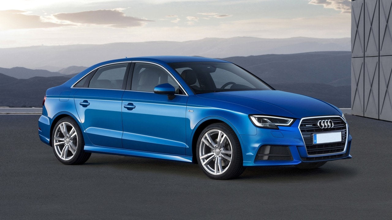 AUDI A3 Sedan 40 TFSI quattro S tronic Sport - Foto e Immagini Esclusive - Archivio ...