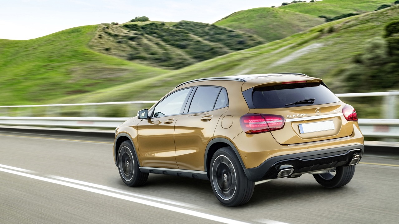 MERCEDES GLA 220 d Automatic Business Extra - Foto e Immagini Esclusive ...