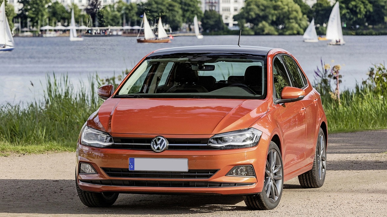 VOLKSWAGEN Polo 6ª serie - Foto e Immagini Esclusive - Archivio ...