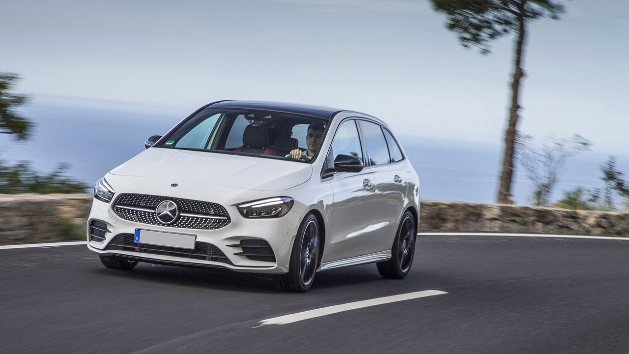 MERCEDES B 160 d Business Extra - Foto e Immagini Esclusive - Archivio ...