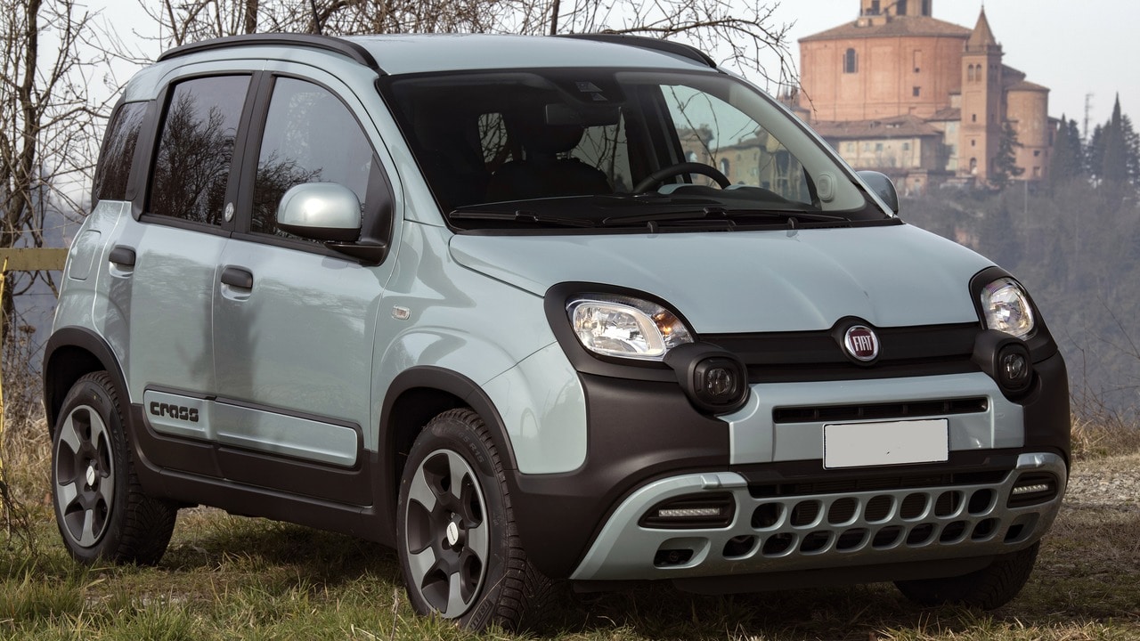 FIAT Panda 1.0 FireFly S&S Hybrid Launch Ed. - Foto e Immagini ...