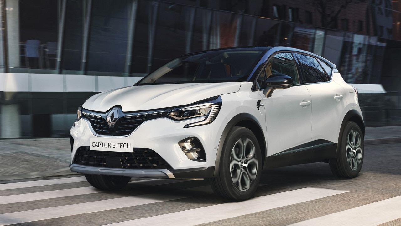 RENAULT Captur 2ª serie - Foto e Immagini Esclusive - Archivio ...