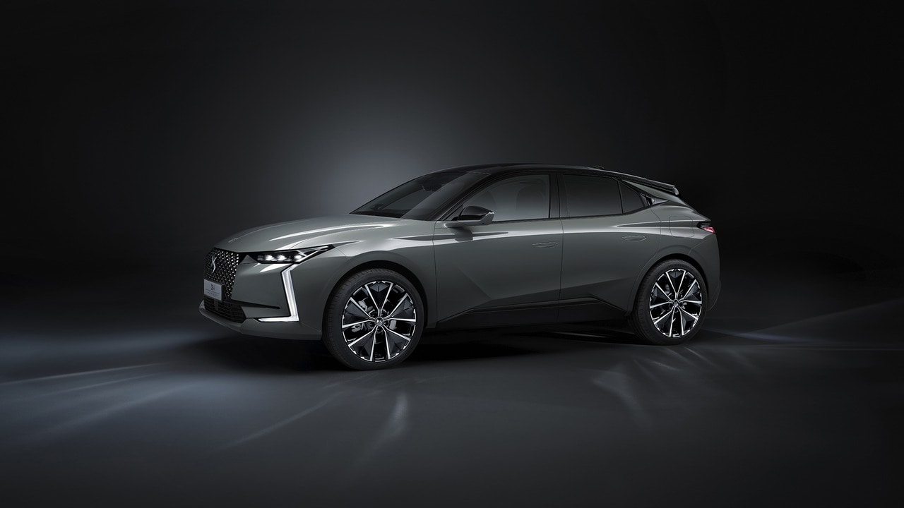 DS DS 4 E-Tense 225 Performance Line+ - Foto e Immagini Esclusive ...