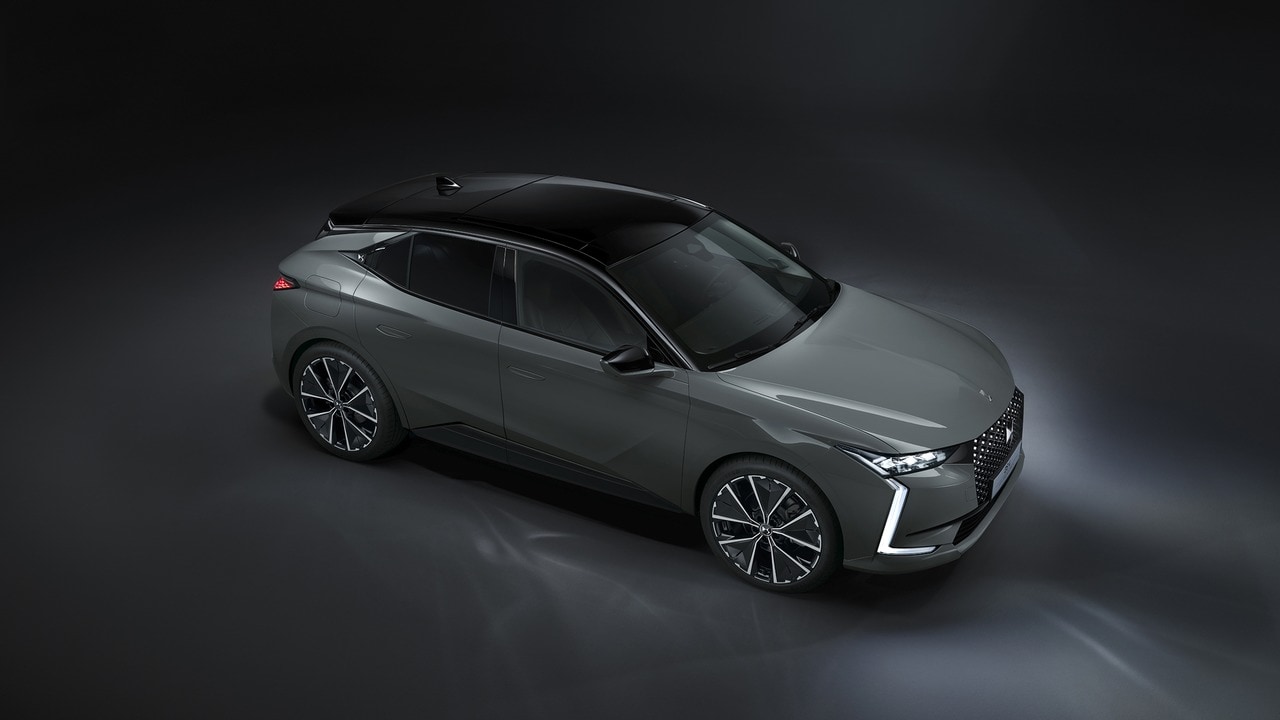 DS DS 4 BlueHDi 130 aut. Performance Line - Foto e Immagini Esclusive ...