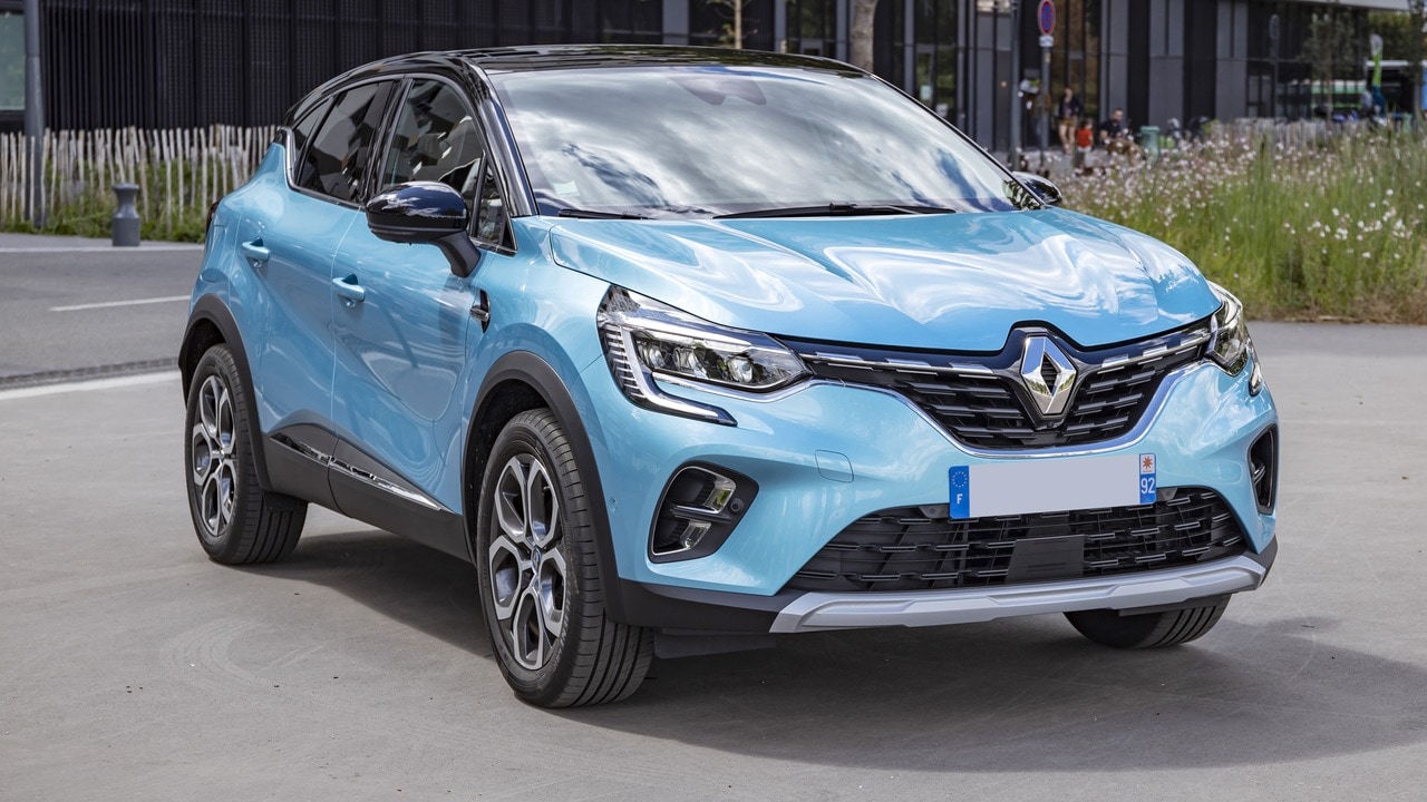 RENAULT Captur Full Hybrid E-Tech 145 CV RS Line - Foto e Immagini ...