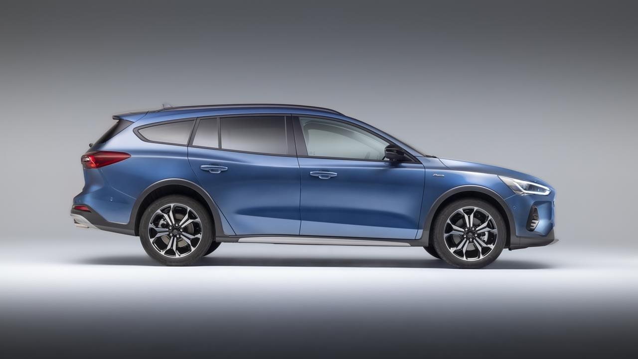 FORD Focus 1.5 EcoBlue 115 aut.SW Active Des. - Foto e Immagini ...