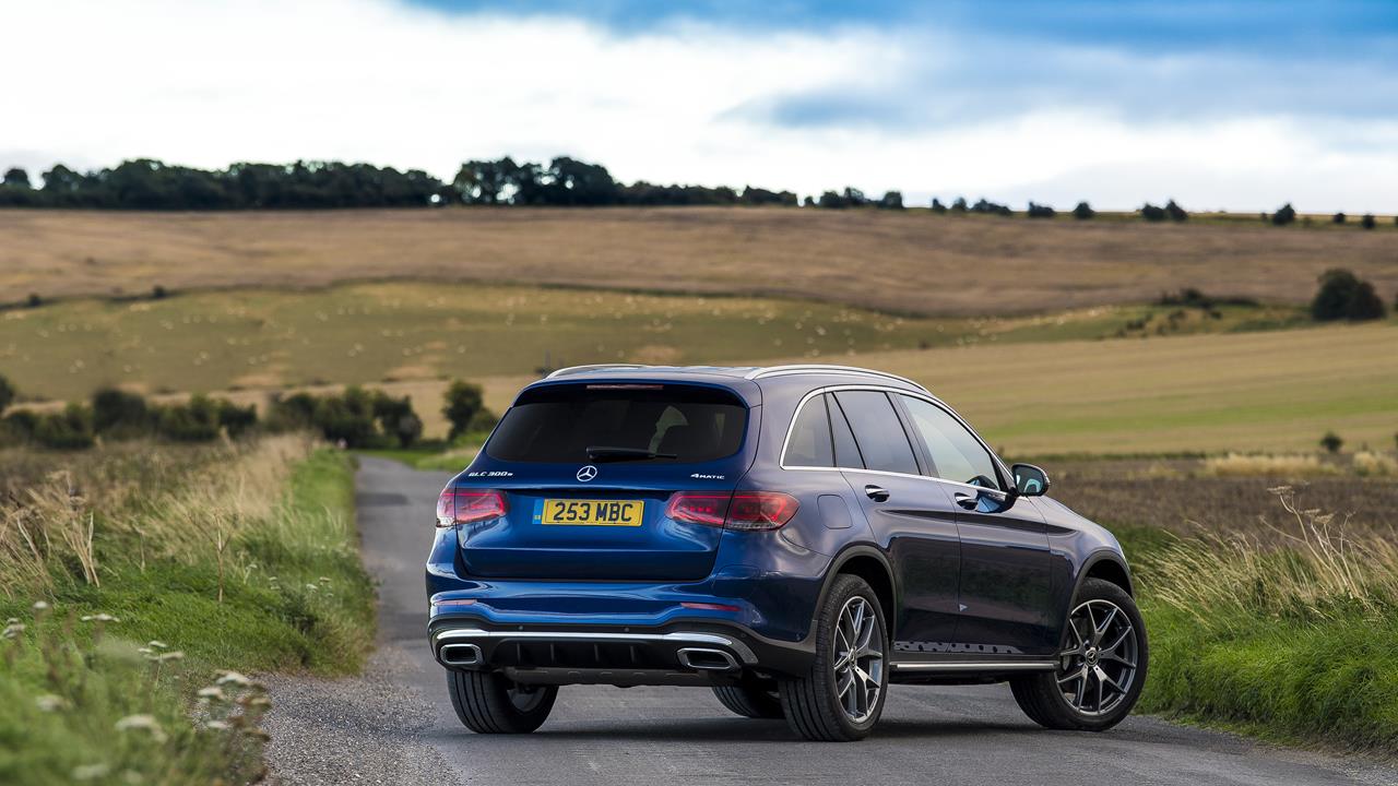 MERCEDES GLC - Foto e Immagini Esclusive - Listino - Quattroruote.it