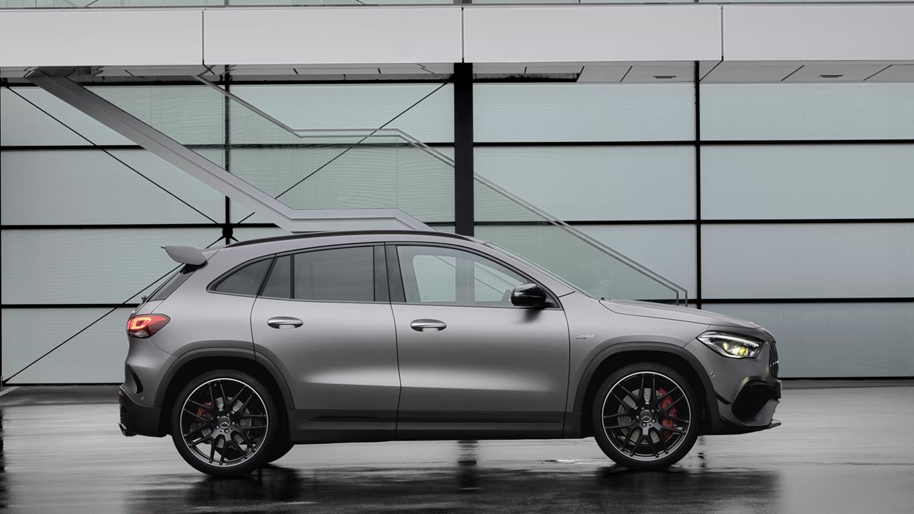 MERCEDES GLA - Foto e Immagini Esclusive - Listino - Quattroruote.it