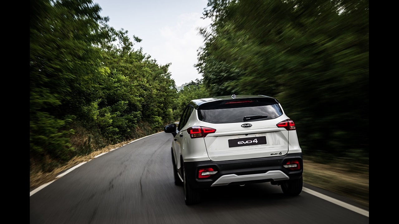 EVO Evo 4 - Foto e Immagini Esclusive - Listino | Quattroruote.it