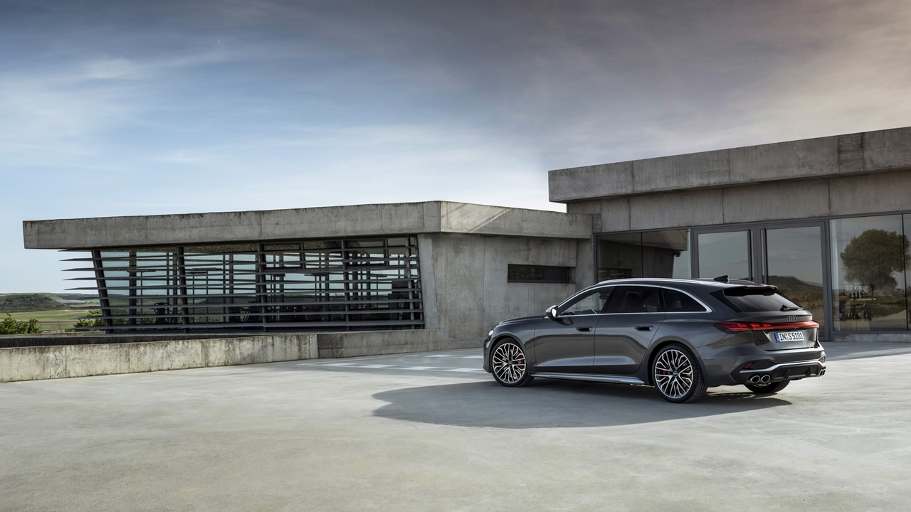 AUDI A5 station - Foto e Immagini Esclusive - Listino | Quattroruote.it