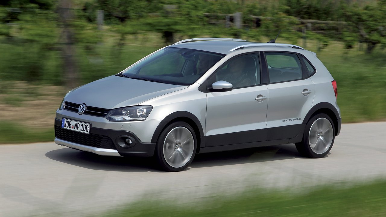 VOLKSWAGEN Polo 5ª serie - Foto e Immagini Esclusive - Archivio ...