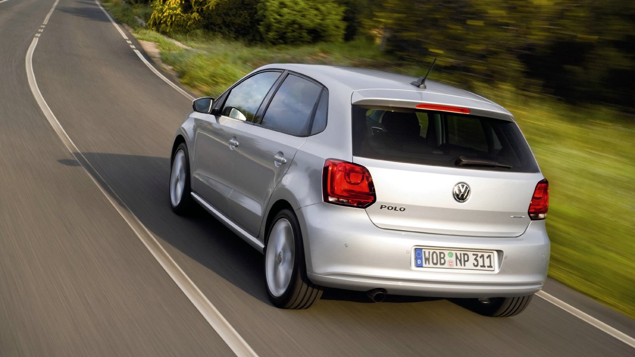 VOLKSWAGEN Polo 5ª serie - Foto e Immagini Esclusive - Archivio ...