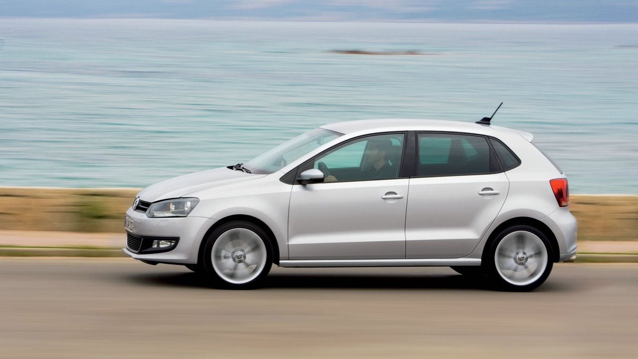 VOLKSWAGEN Polo 5ª serie - Foto e Immagini Esclusive - Archivio ...