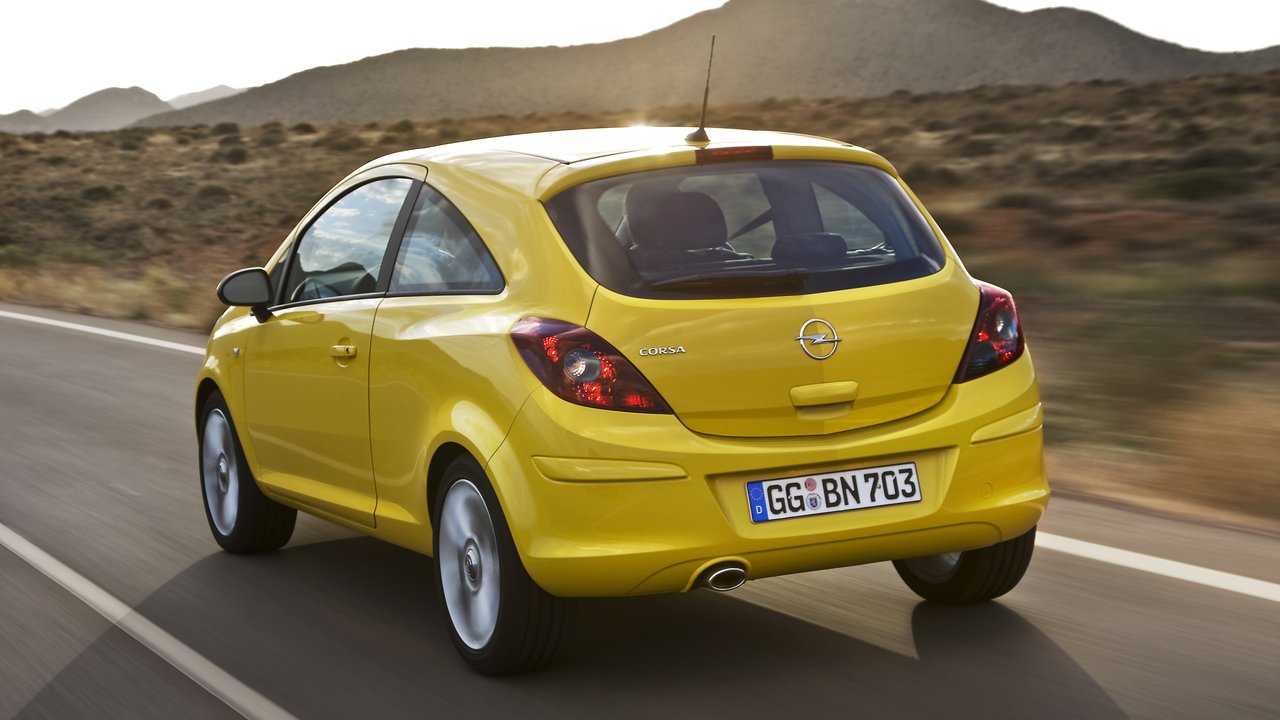 Opel Corsa 4 Tren