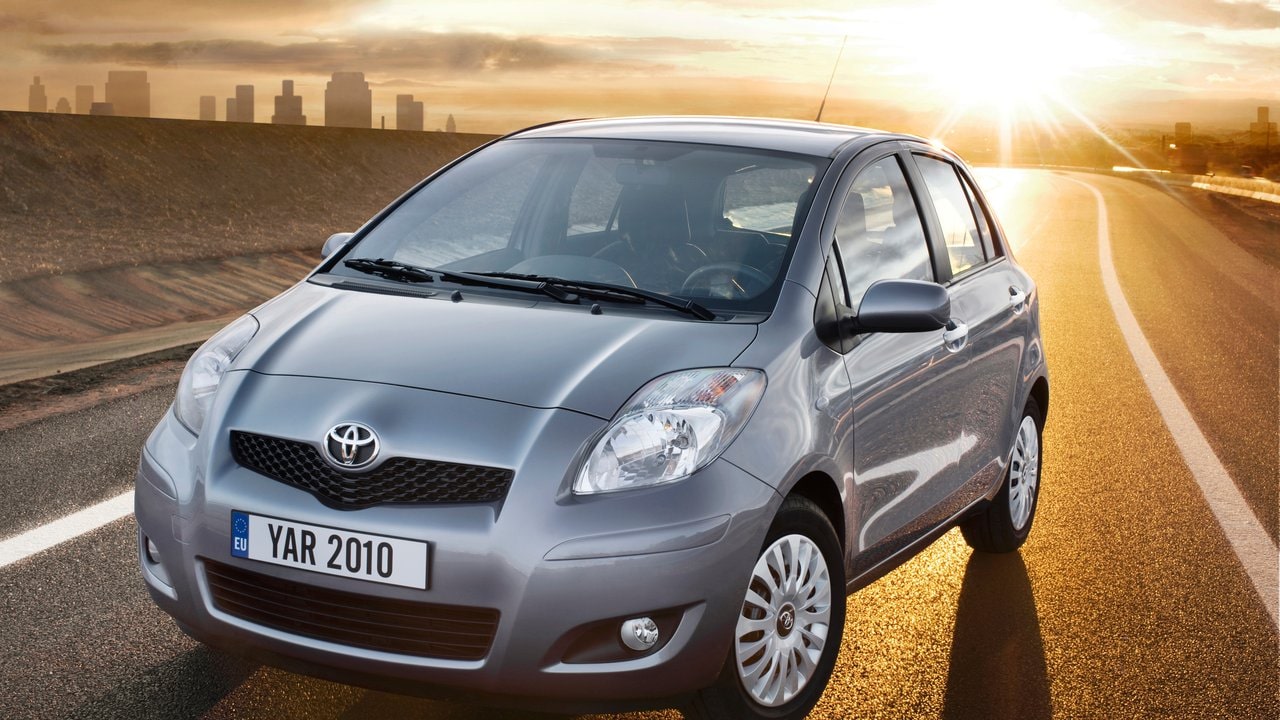 TOYOTA Yaris 2ª serie - Foto e Immagini Esclusive - Archivio ...
