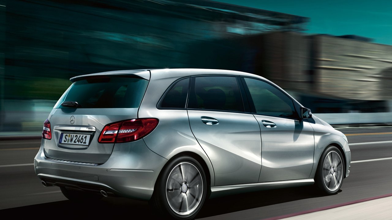 MERCEDES Classe B (T246/242) - Foto e Immagini Esclusive - Archivio ...