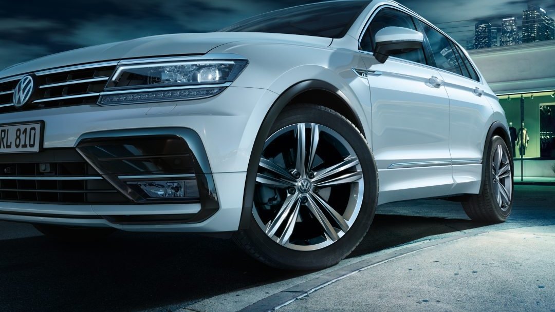 VOLKSWAGEN Tiguan 2ª serie - Foto e Immagini Esclusive - Archivio ...