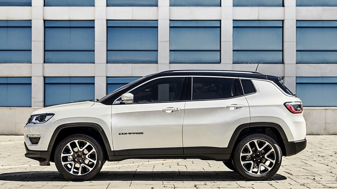 JEEP Compass 1.4 MultiAir 2WD Business - Foto e Immagini Esclusive ...