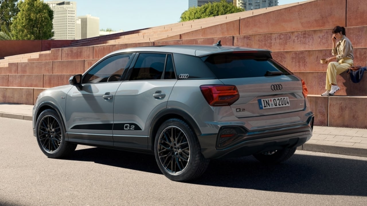 AUDI Q2 40 TFSI quattro S tronic - Foto e Immagini Esclusive - Listino ...